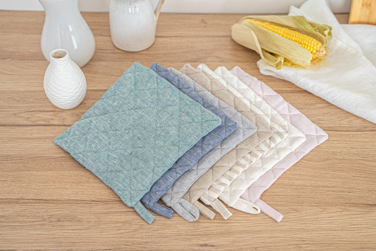 LINEN POT HOLDERS - Easy Linen Crafts